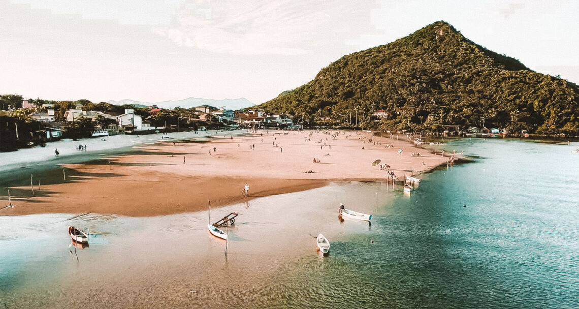 O que fazer na Guarda do Embaú (SC): guia completo - Carpe Mundi